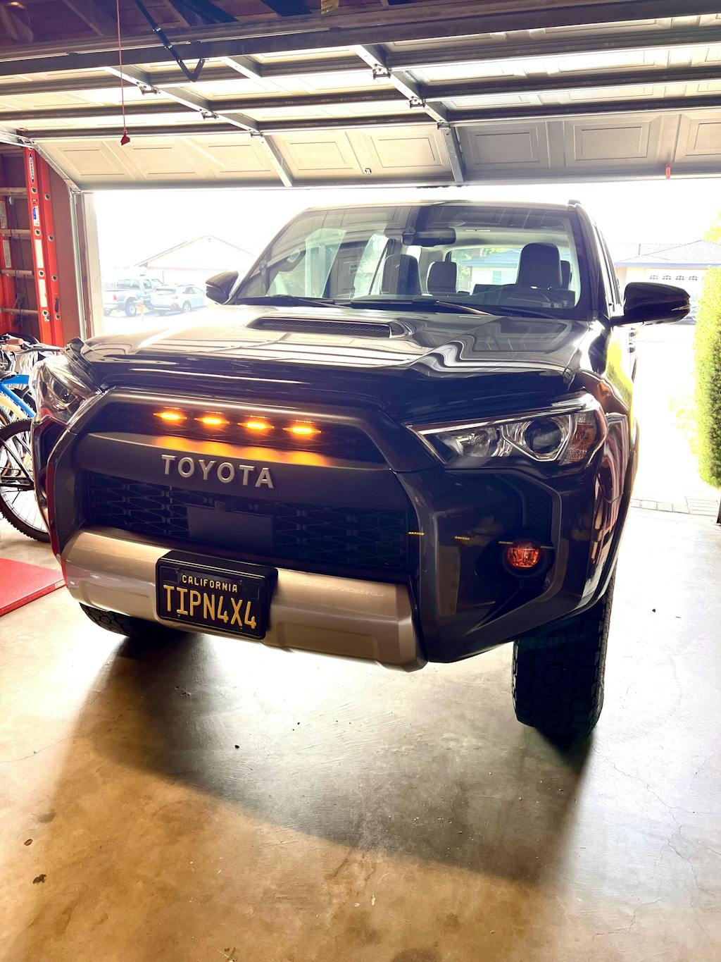 4 Light Pro Front Grille 4Runner (2014-2024)