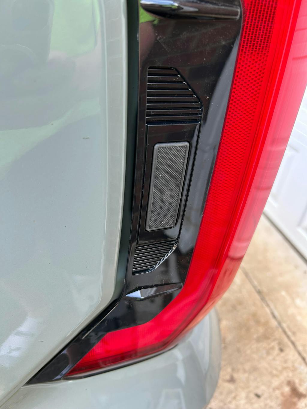 Tailgate Bump Switch Kit Tundra (2022+)