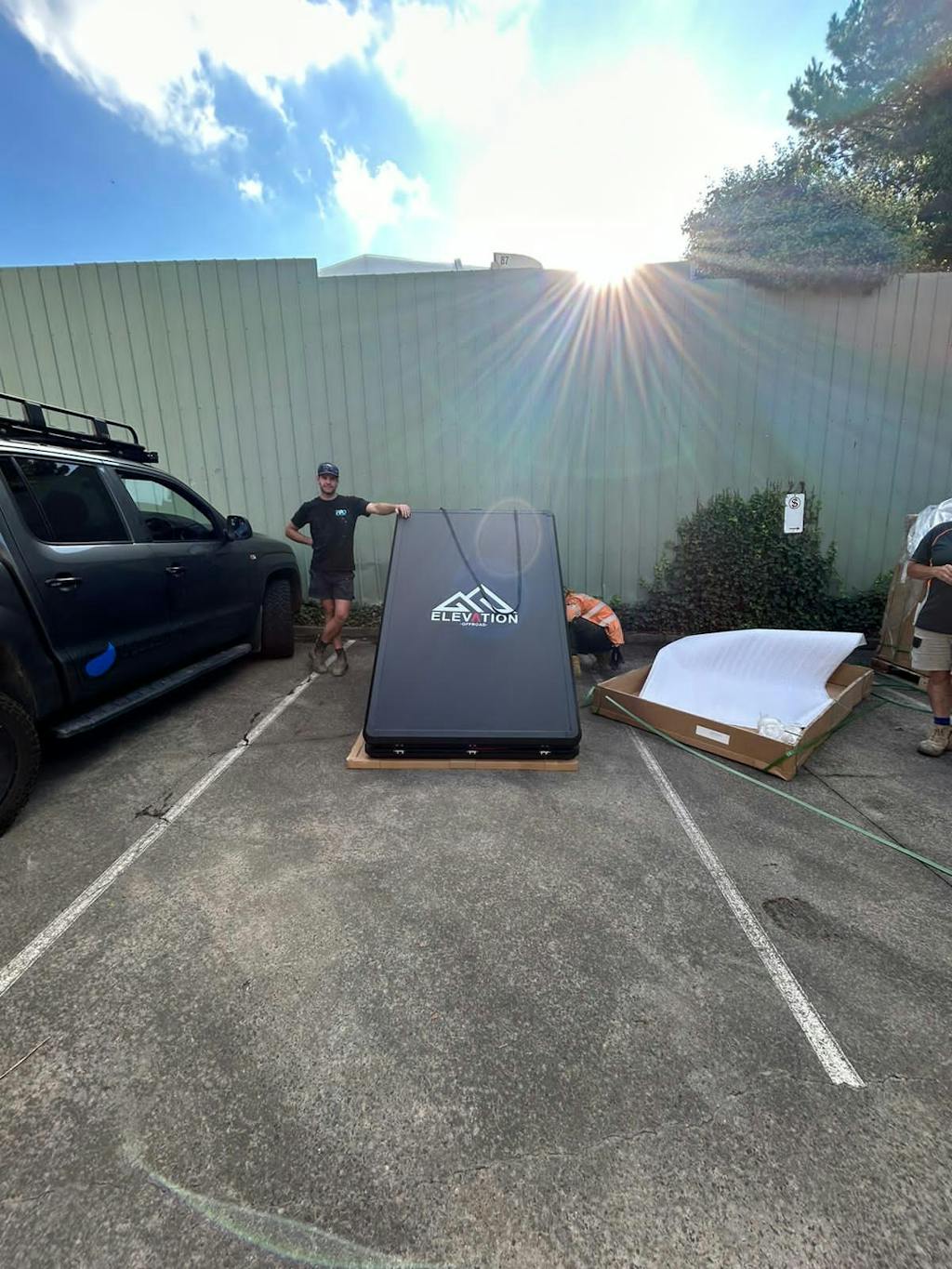 RTT Triangular Aluminum Hard Shell Car Camping SUV Rooftop Tent ...