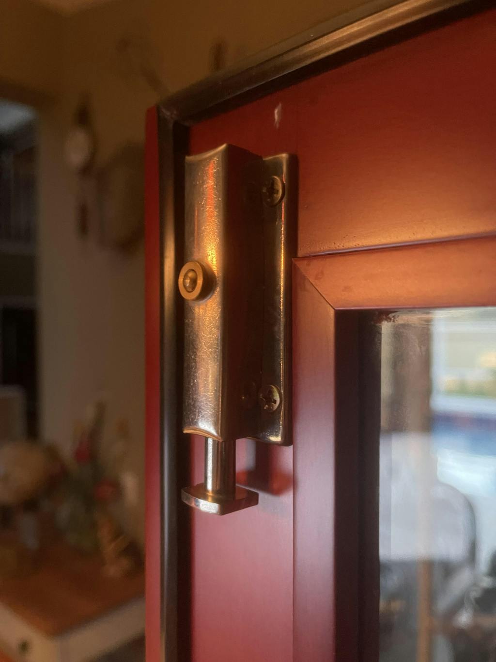 Wall-Mounted Steam Humidifier for Walk-In Humidors - Your Elegant Bar