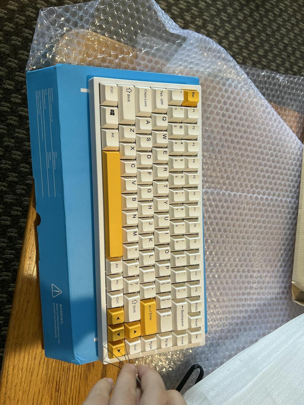 YUNZII Mystery Box - Mechanical Keyboard