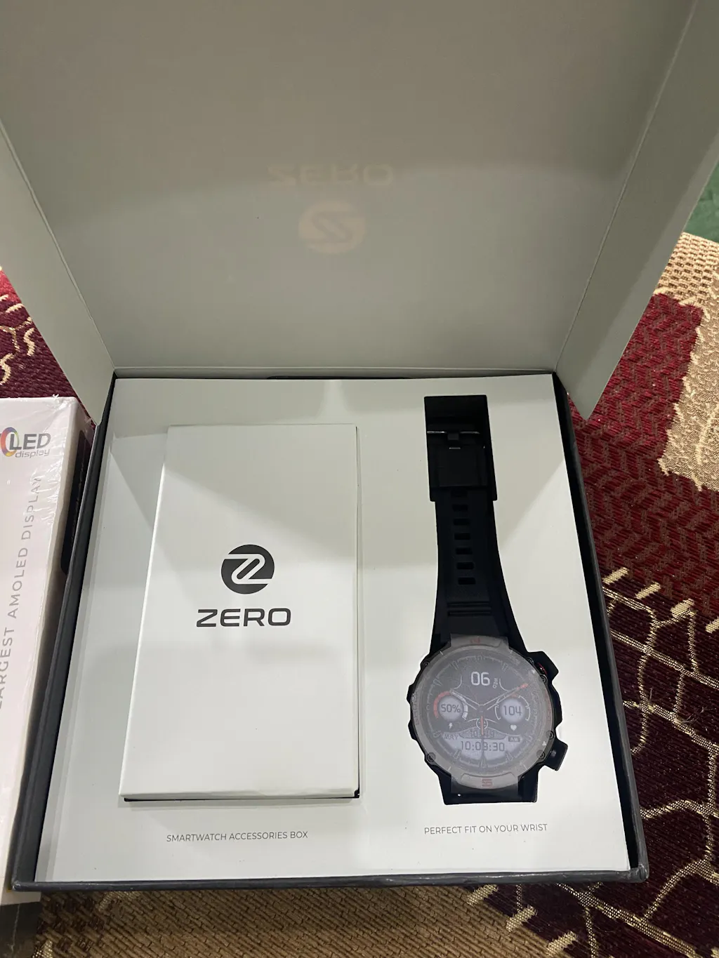 Matrix AMOLED Smart Watch Price in Pakistan | Zero Lifestyle