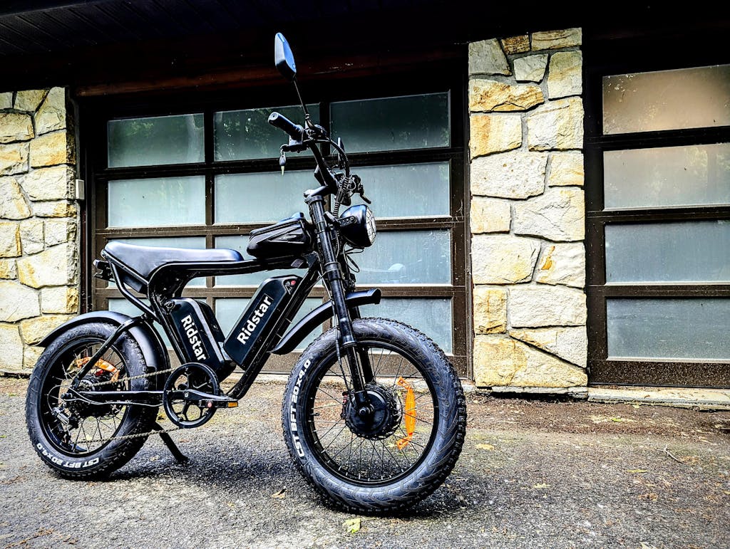 Ridstar Q20 Pro Dual Motor 2000W Retro Ebike ( Back in Stock) – Zeus ...