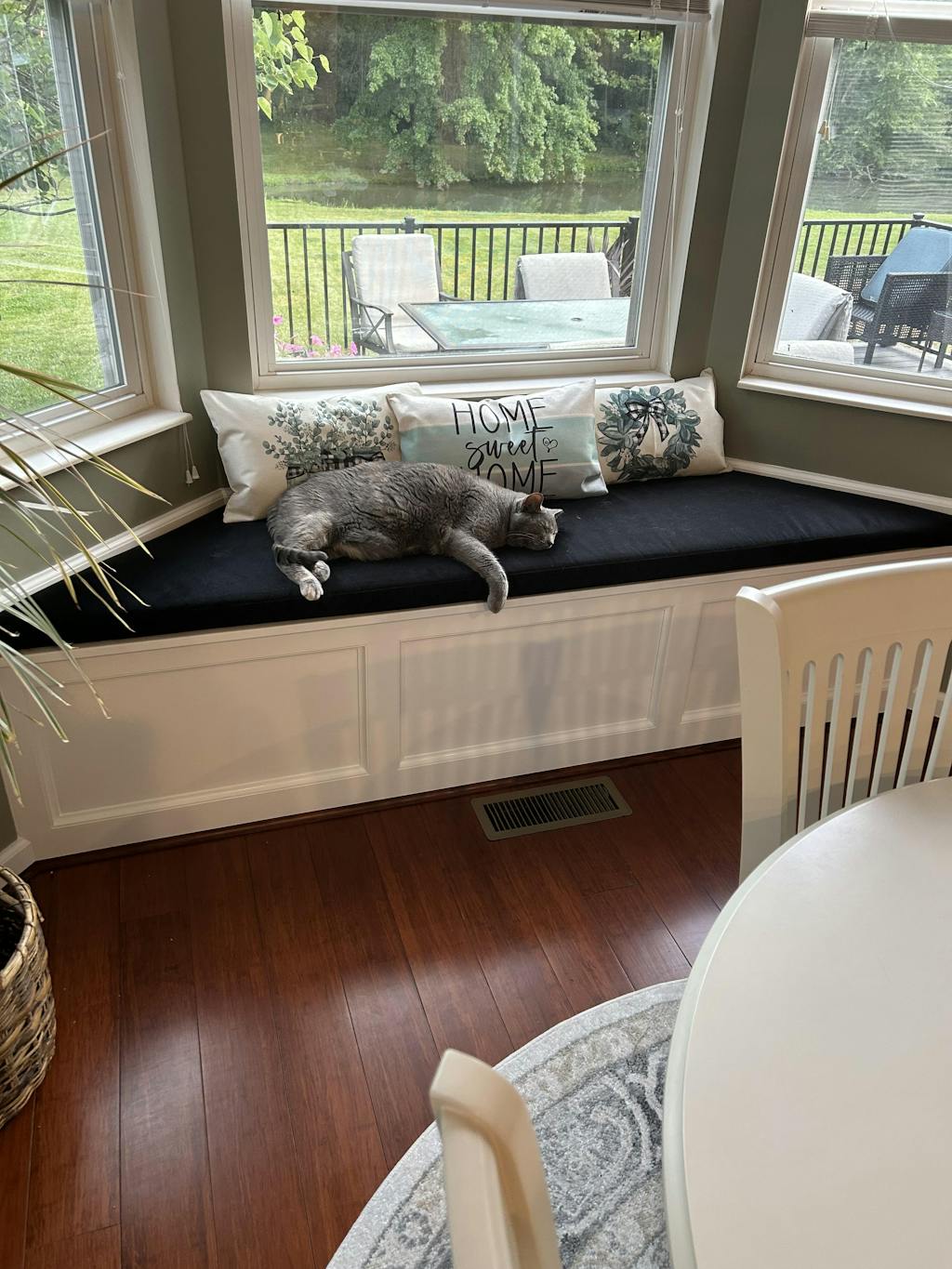 Trapezoid Bay Window Cushions | ZIPCushions