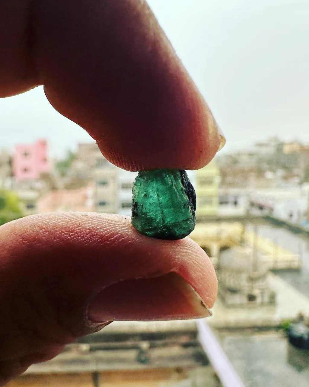 Original Colombian Emerald Stone price, buy online, original - Zohari