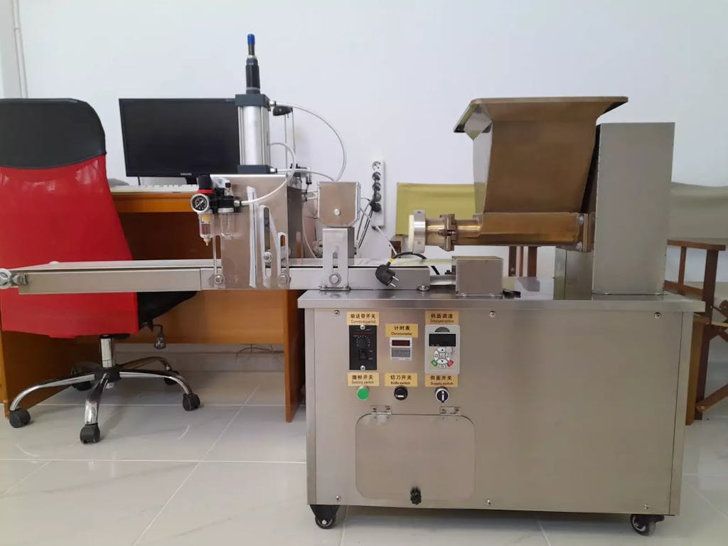 ZONESUN ZS-ECM1 Automatic Small Chocolate Energy Bar Extruder Cutter P